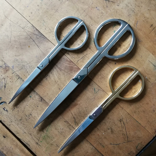 Paper Scissors – Beyond Measure