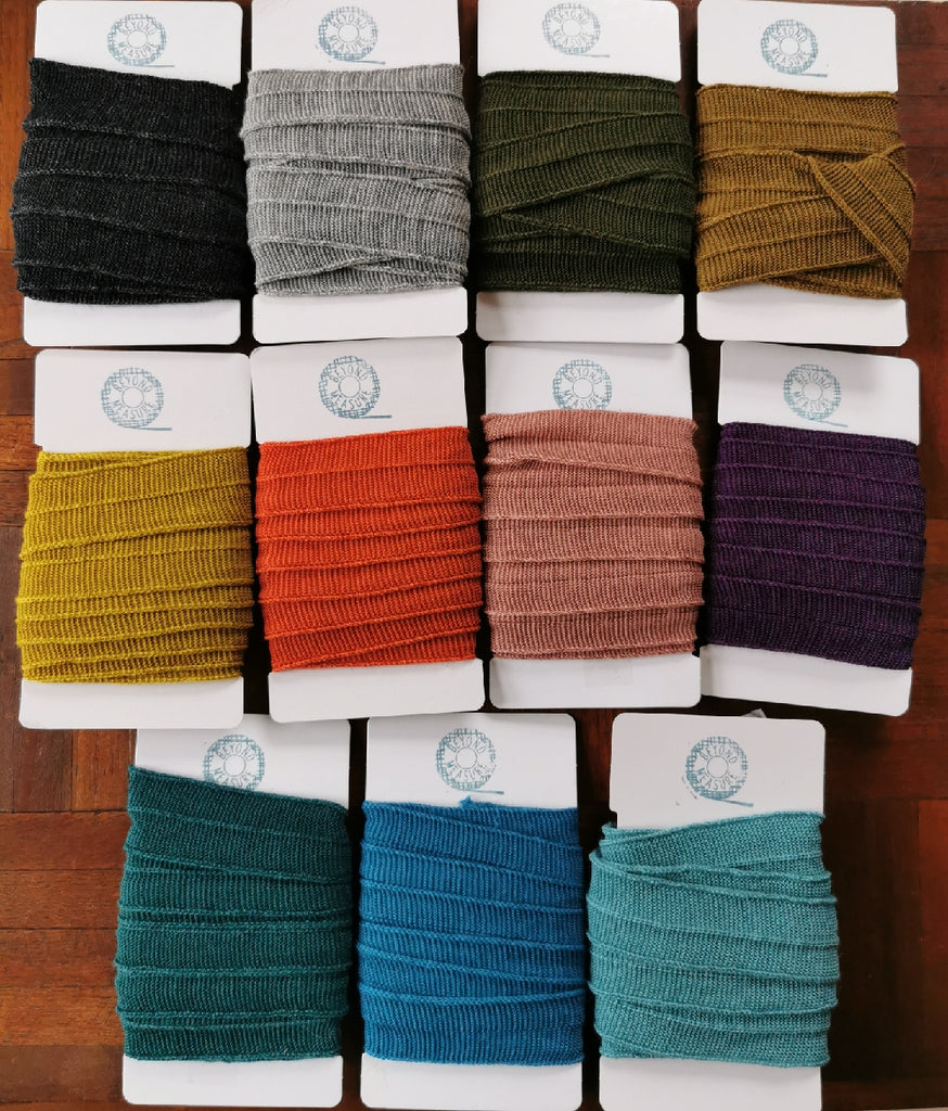 Organic wool fold-over binding 2.3 metre card – Beyond Measure